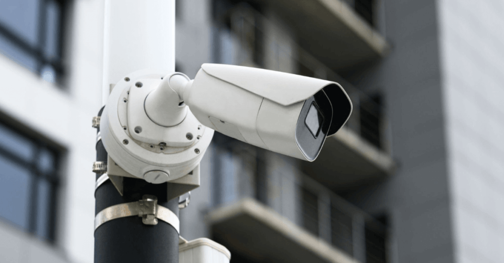 IP Camera vs. CCTV: Unveiling Key Differences | Cam Technology
